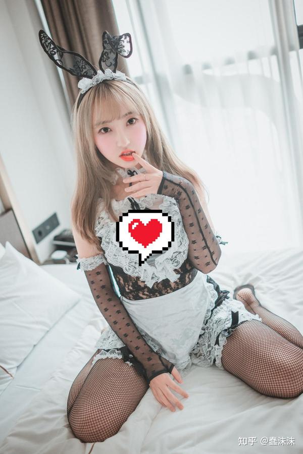 Hanari写真合集cos图片:Devious Maid - 知乎