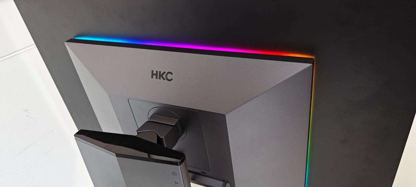 2K 240Hz OLED ！ 国民OLED HKC OG27QK上手评测 - 知乎