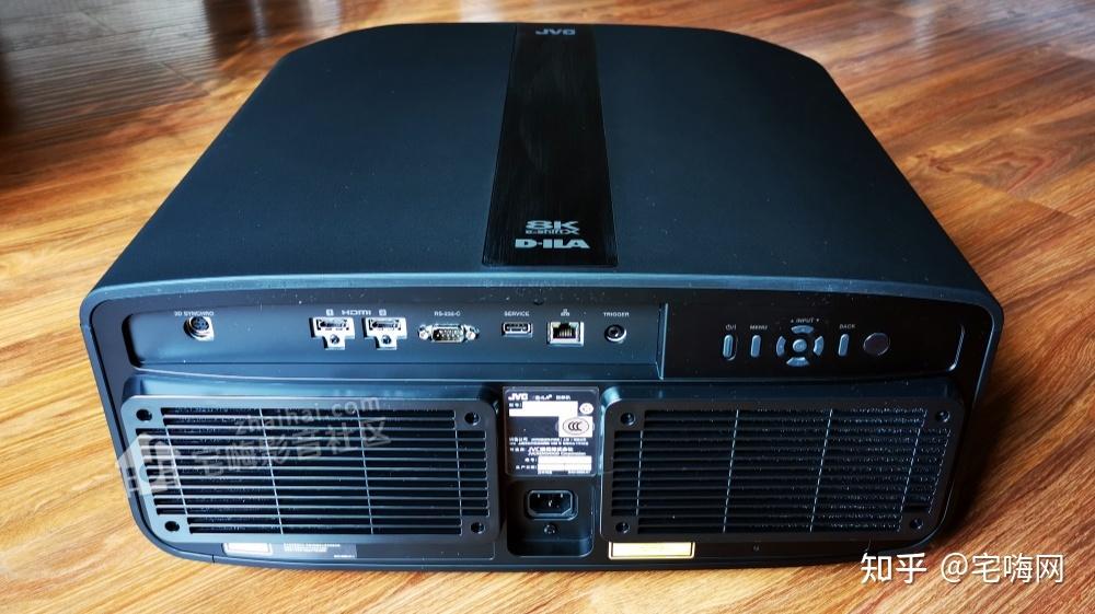 “暗夜中的精灵，恬静而优美”—JVC N98激光8K投影机测评！ - 知乎