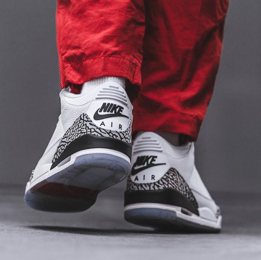 乔丹 Air Jordan 3 Free Throw Line 罚球线扣篮爆裂纹篮球鞋 - 知乎