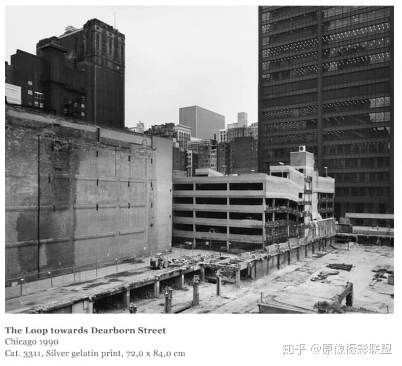 大美不容纵情--“冷面美学”德国摄影艺术家Thomas struth - 知乎