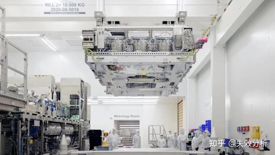 价值27亿元，ASML高数值孔径EUV光刻机组装画面公开 - 知乎