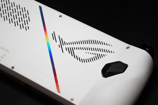 WIN掌机的黎明—ROG Ally玩家国度掌机体验报告