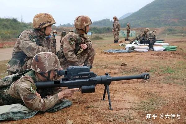“中门对狙吗，我榴弹狙”！央视曝光中国自用LG-5，解放军会如何使用？ - 知乎