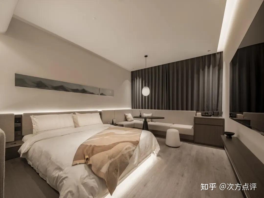 那些没住过亚朵酒店的年轻人，正在通过枕头认识亚朵 - 知乎