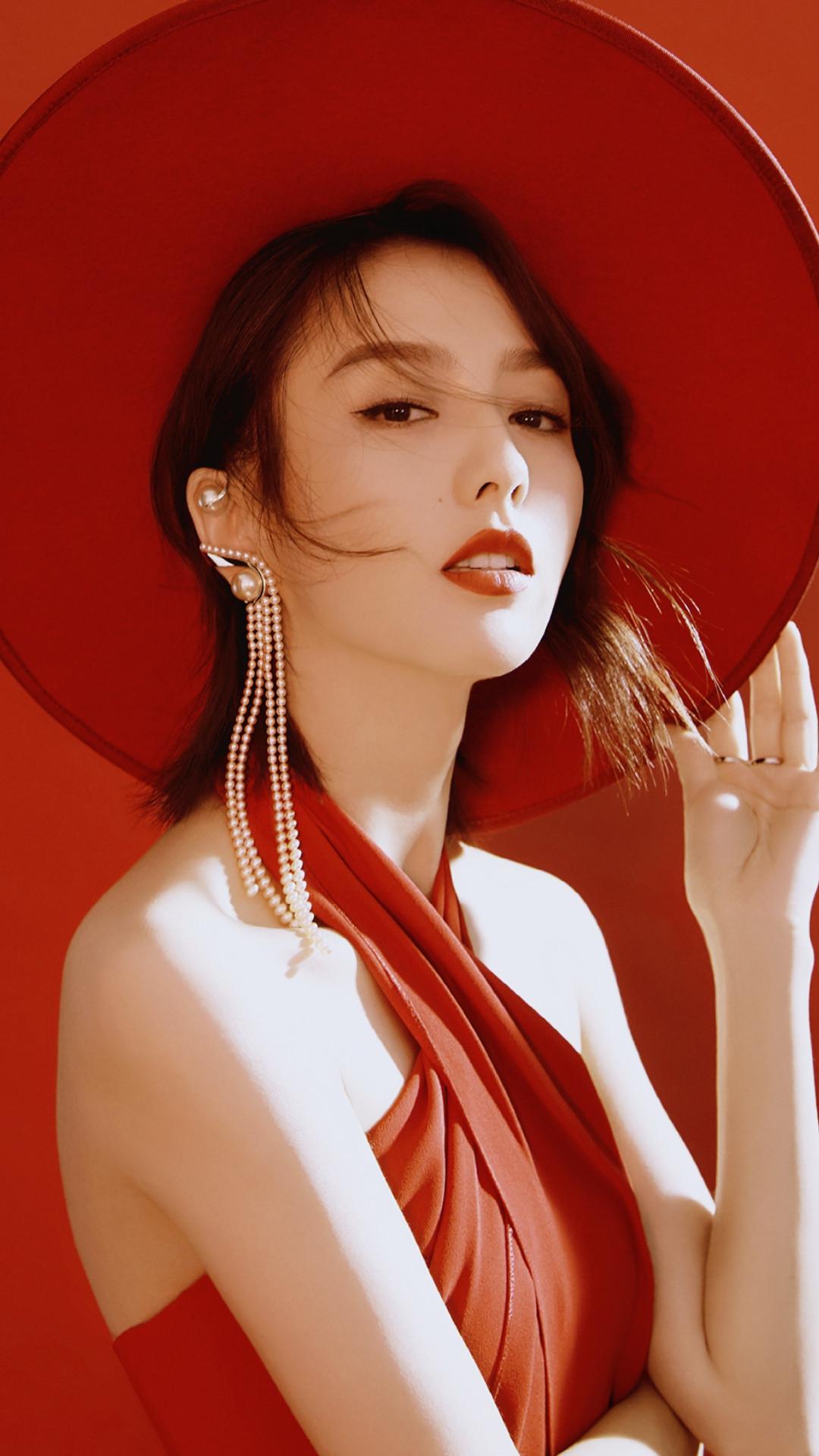 女明星们有哪些惊艳的写真? 知乎