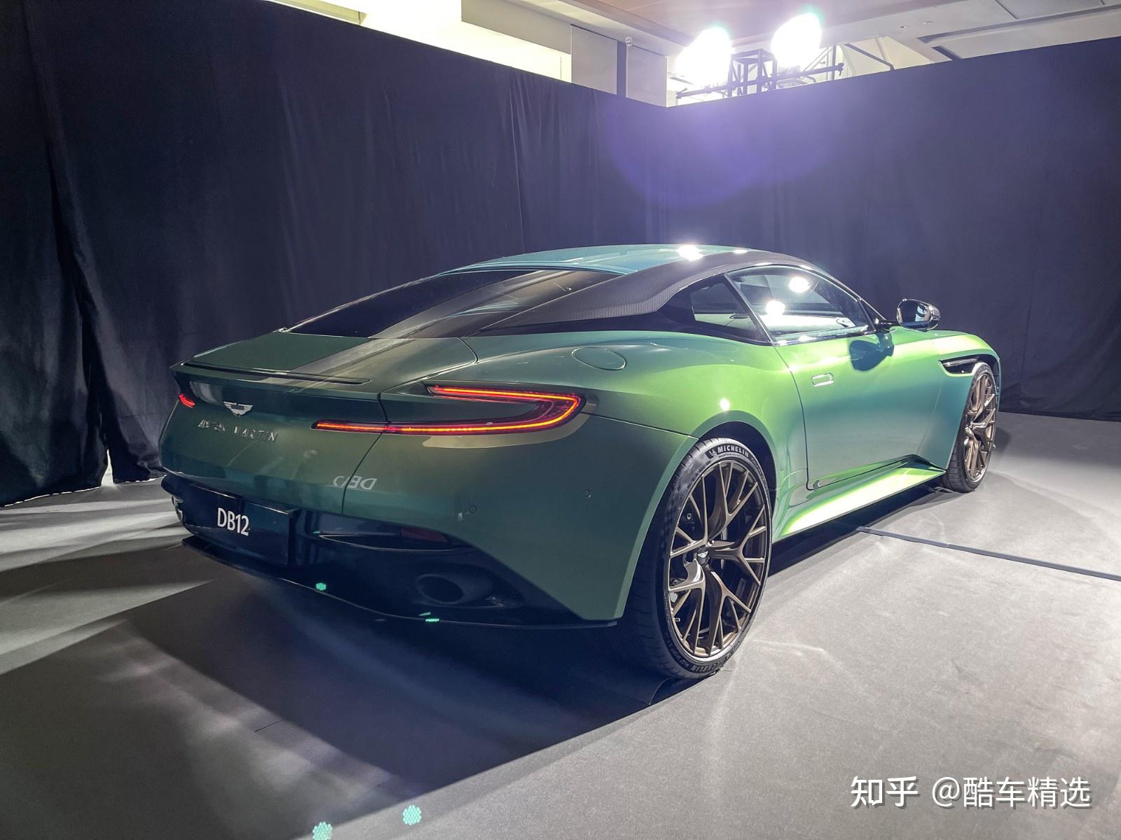 阿斯顿·马丁DB12国内首发 售价251.8万元起 - 知乎