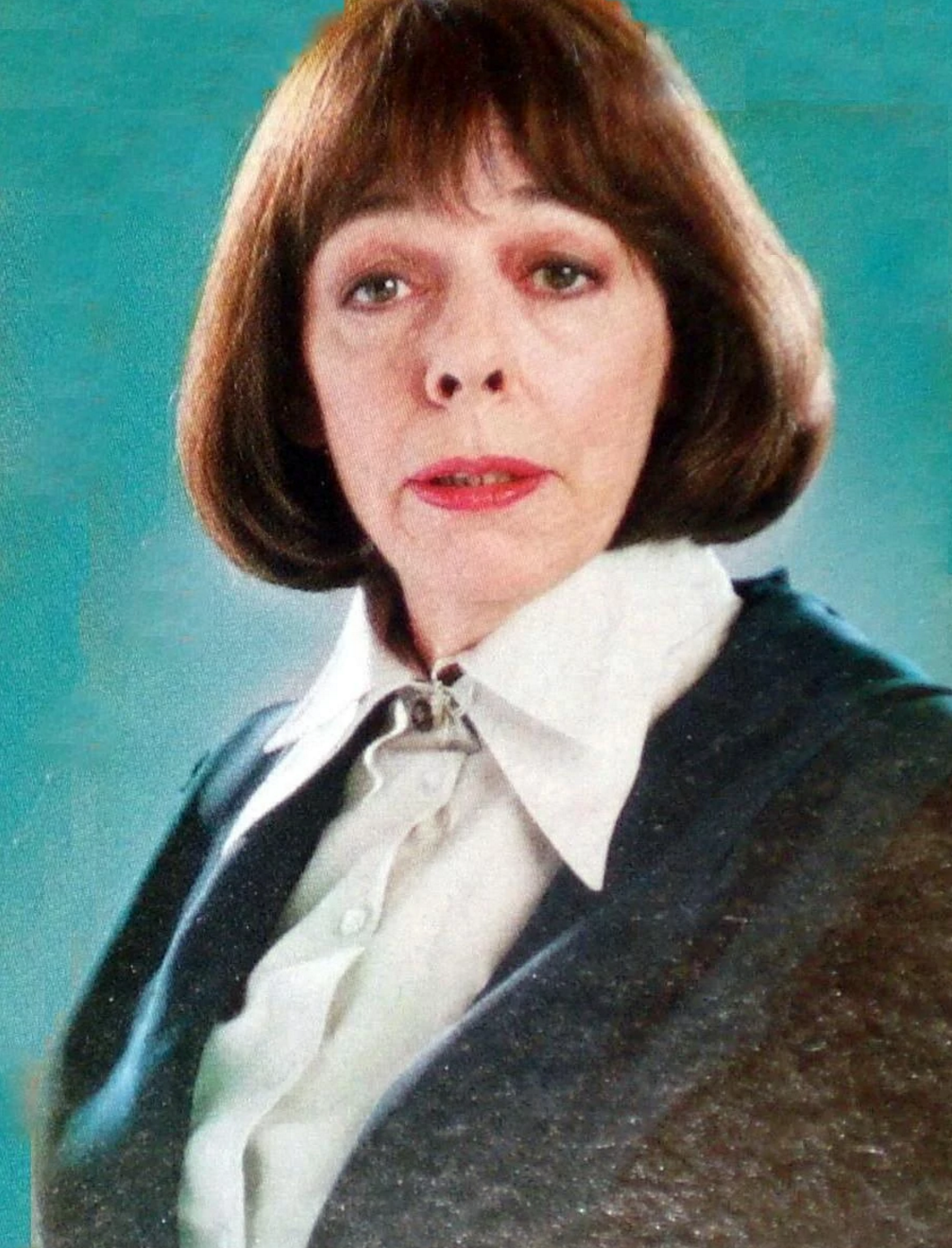 【HP官设】Pottermore：布斯巴顿魔法学院+跨国招生片 - 知乎