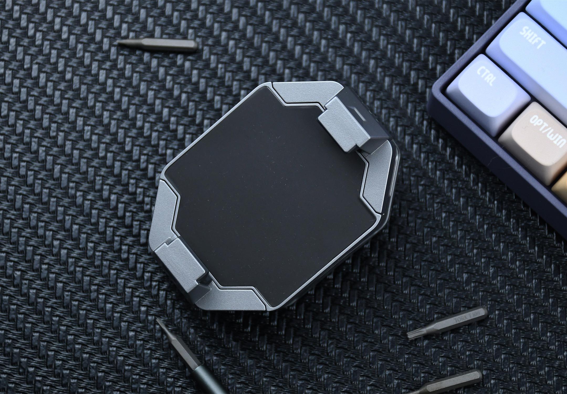 可以结冰？红魔手机散热器4Pro评测：27W大功率，RGB炫彩灯效设计 - 知乎