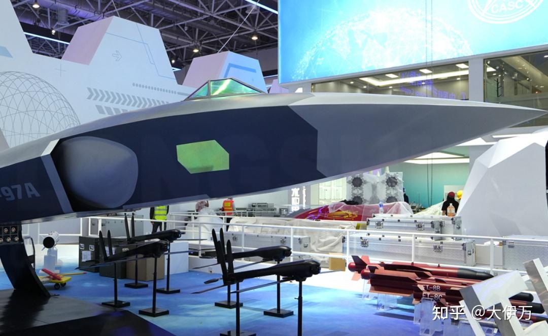 歼-20的“贴身保镖”！中国FH-97A无人机亮相珠海航展，改动很大！ - 知乎