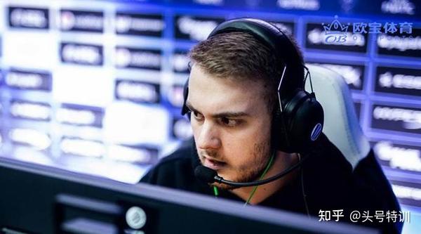 CSGO：ALEX携mezii加入FNC，豪门战队走向国际 - 知乎