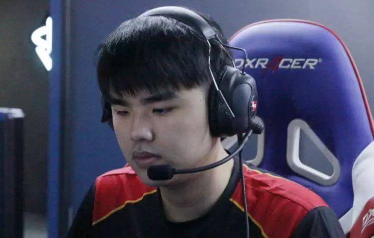 ADC六芒星实力图火了，JKL沦为工具人，UZI的数据让人心酸 - 知乎