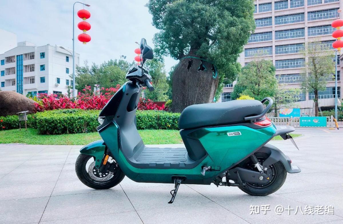 号称优化N系列所有短板，九号M95C电摩评测：107km+解决死亡摇摆 - 知乎