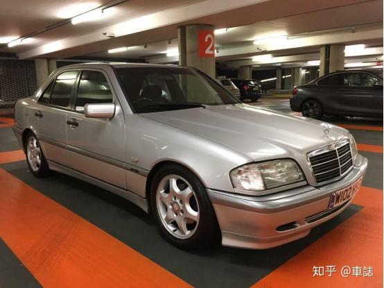 以C之名的第一代，Mercedes W202 - 知乎