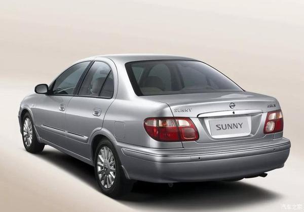 不要看不起三缸的日产SUNNY，玩起来一样很有趣 - 知乎