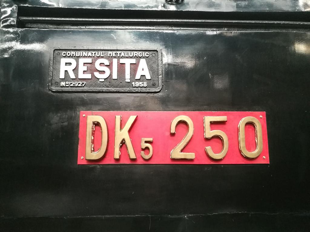 中国沈阳铁路陈列馆DK5型250号蒸汽机车 - 知乎