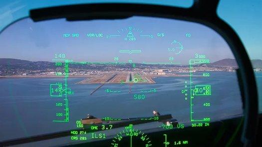 什么才是HUD该有的样子？问界M5 EV做了一次示范 - 知乎