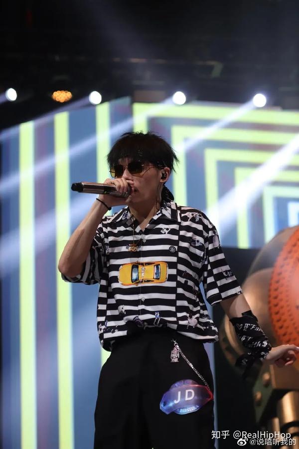 说唱听我的总冠军JD专访｜一个被困在新说唱选择门的Rapper，是如何拿到那座冠军奖座的？ - 知乎