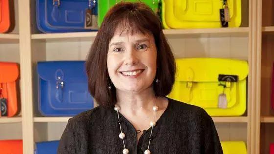 英国文化经典符号之——Satchel - 知乎