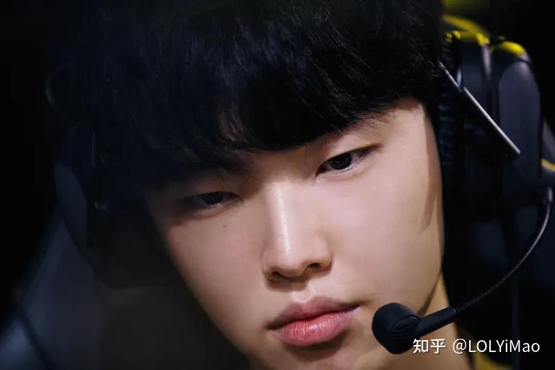 Chovy：中路必须玩AP是成见；我的泽丽无法和Peyz相比 - 知乎