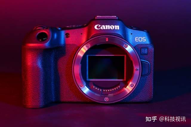 净重414g！佳能R系统新作 EOS R8开启轻量化新篇章 - 知乎
