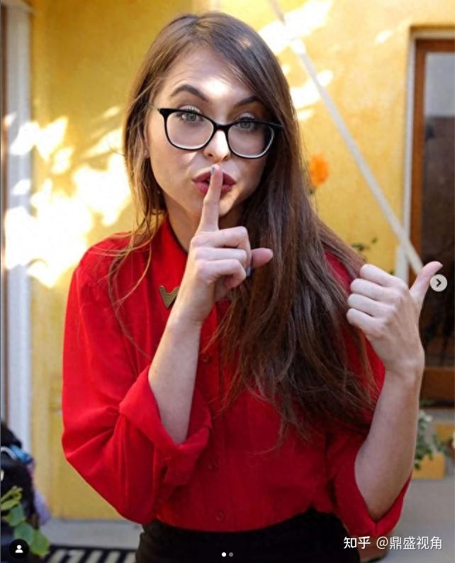 91年出生的莱利·里德 (Riley Reid)， 拥有6国血统的业界著名女演员 - 知乎