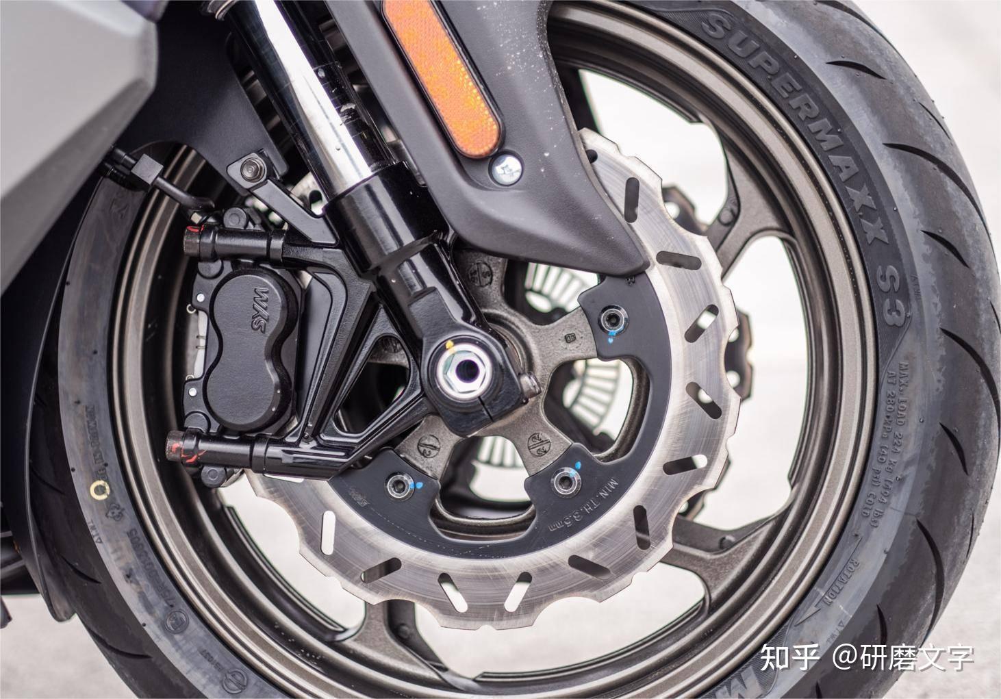 炫酷外观、强劲动力，三阳Maxsym TL508：极速与安全的完美结合 - 知乎