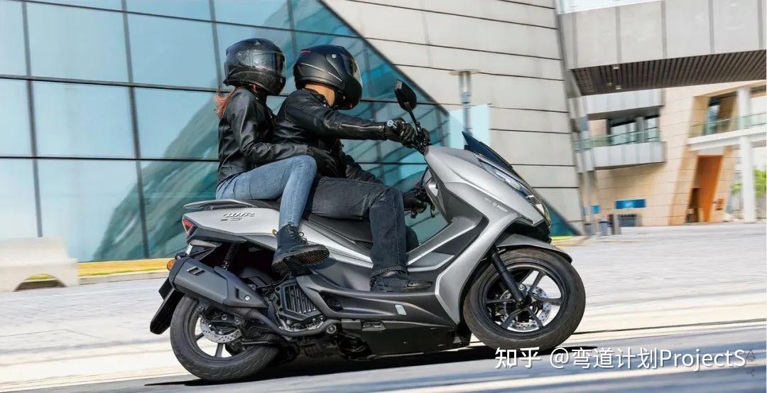 15980元的UHR150，豪爵也开始绷不住了 - 知乎