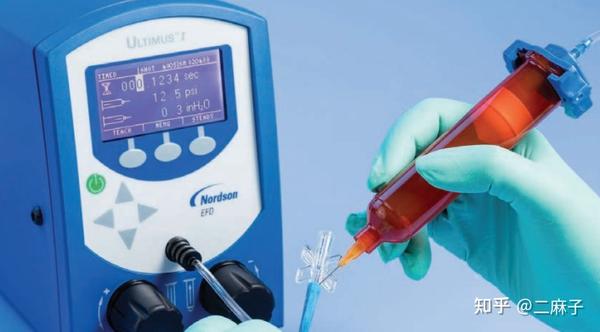 诺信 NORDSON EFD 点胶机可精确、一致地涂敷制造过程中使用的装配液，应用于全球数百个制造领域！ - 知乎