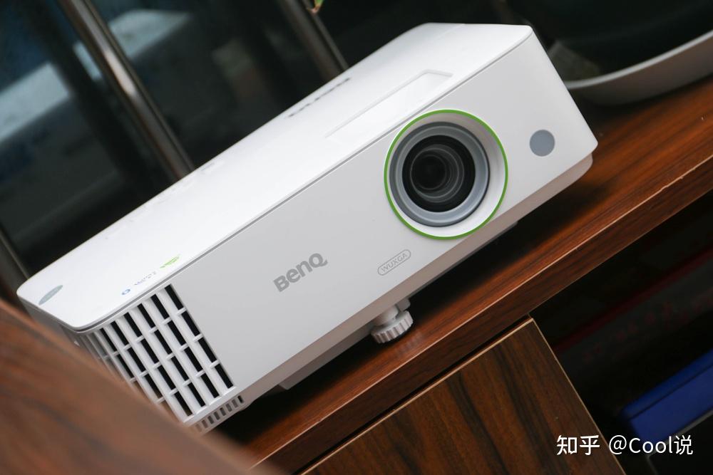 4000流明、四机同屏、双频双路Wifi，明基E592商务投影顶流之作？ - 知乎