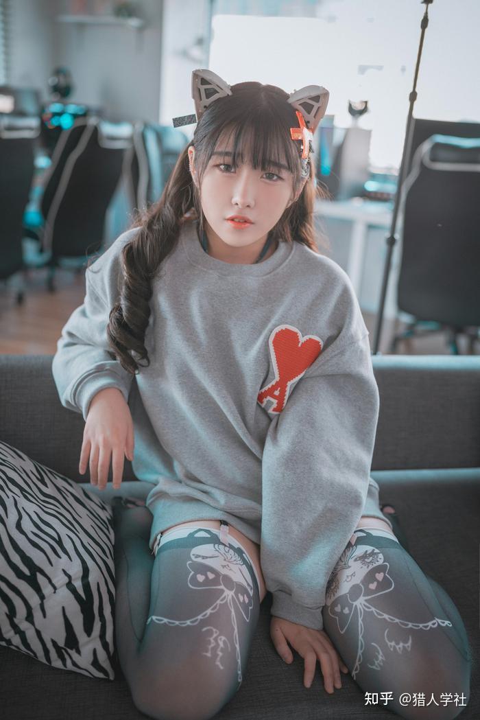 韩国美女 Sonson(손손) cos写真套图合集 - 知乎