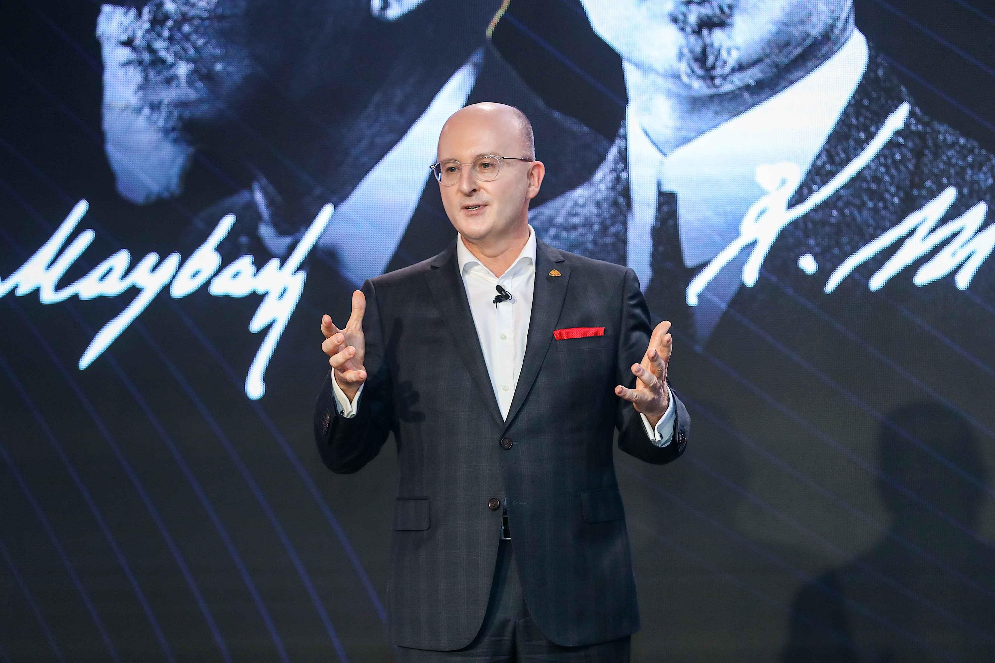 开启传奇新章 迈巴赫100周年品牌展开幕 - 知乎