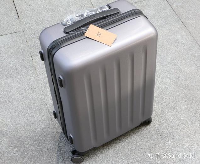 哪种行李箱密码锁安全性高一点?