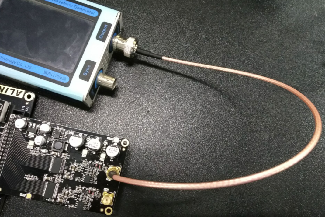 【紫光同创国产FPGA教程】【第十七章】AD实验之AD9238波形显示 - 知乎