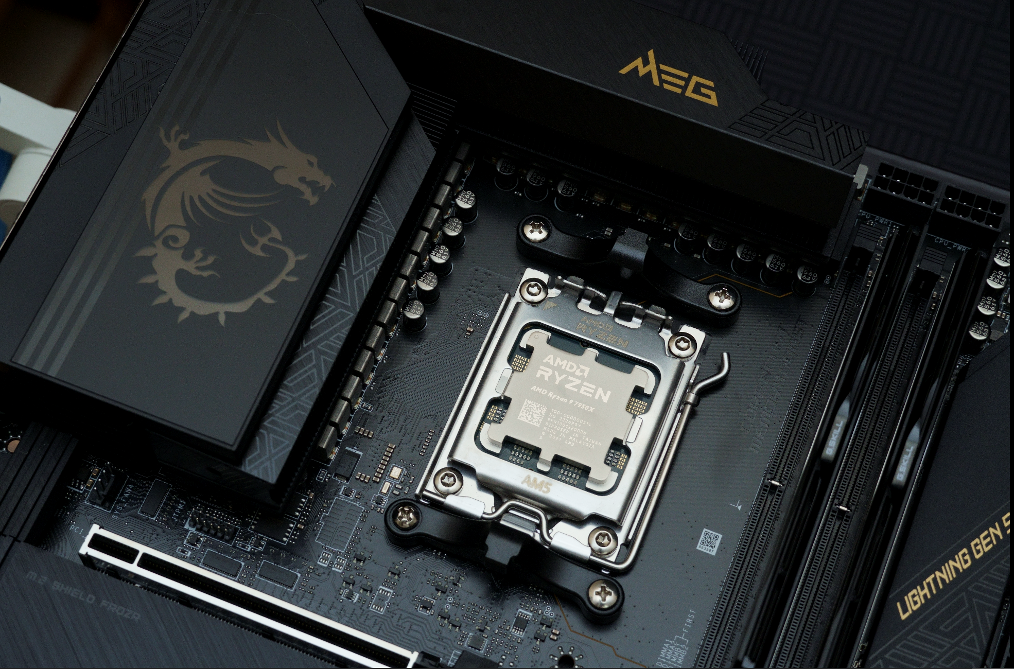 AMD 锐龙9 7950X3D+Radeon RX 7900XTX玩3A大作表现如何？9款大作实测给你解答