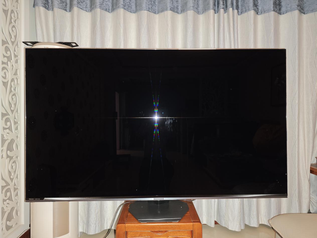 85寸海信电视E8Q Pro深度测评：MiniLED旗舰电视，画质战未来，九年难过时