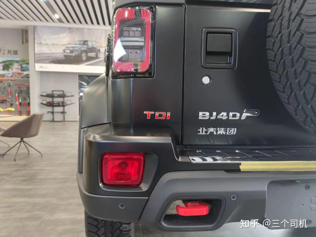 油耗仅8.5L，BJ40打出柴油牌，抢坦克300生意？ - 知乎