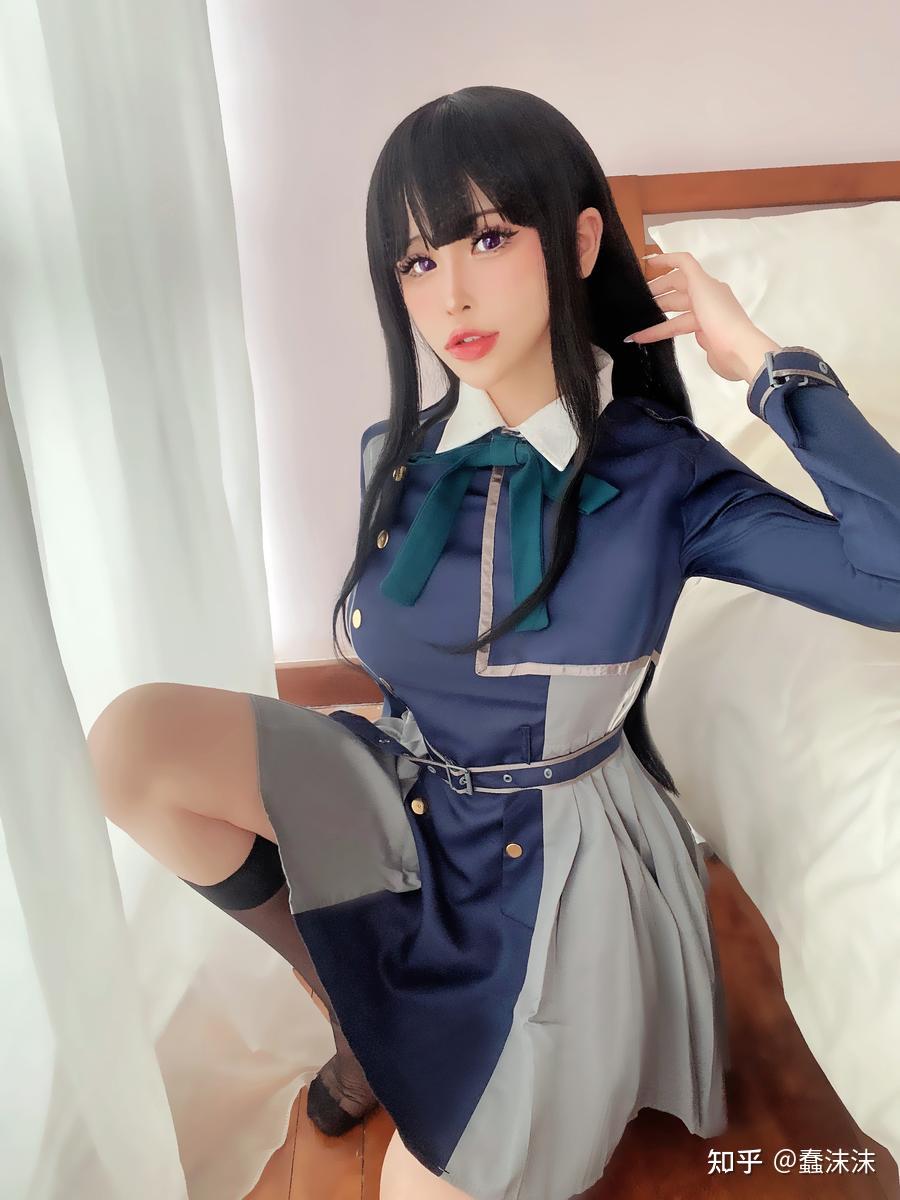 花リリ(Plant Lily)写真合集cos图片:Takina 免费在线看图 - 知乎