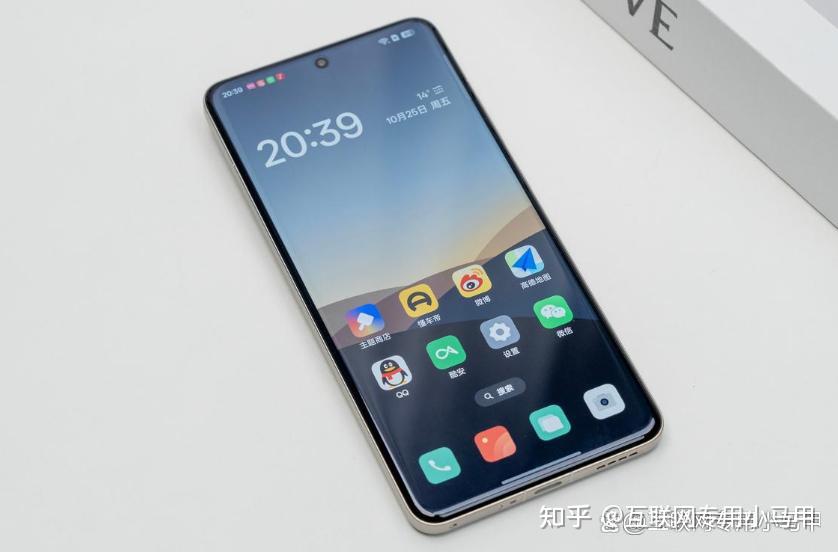 真我GT8 Pro部分参数出炉，2K直屏+2亿潜望镜，GT7 Pro降价 - 知乎