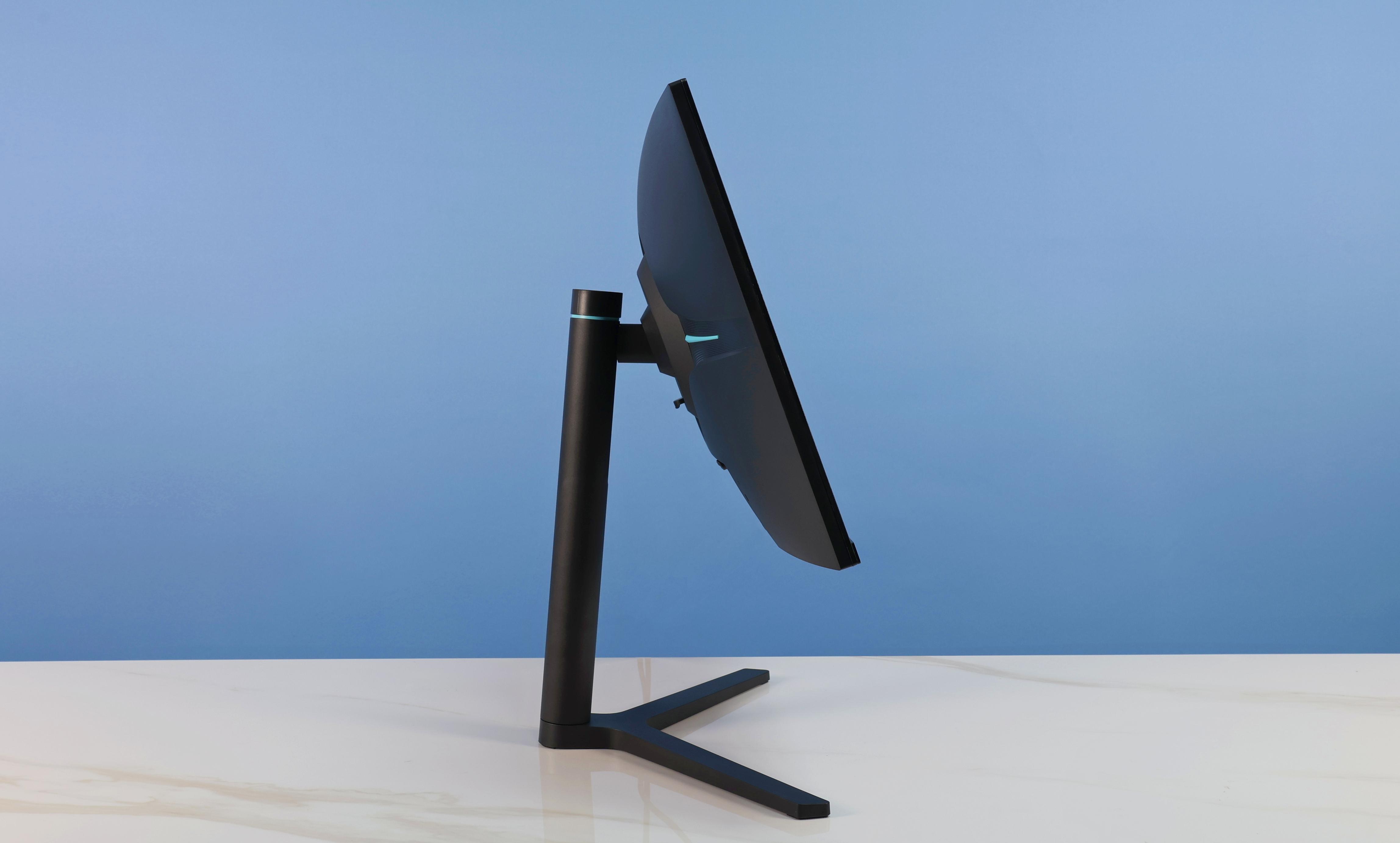 满血小金刚只要1399元！科睿27E1QX评测 - 知乎