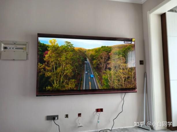 海信e8npro和tclq10k都有哪些亮点和不足？对比后哪个更值得入手？ - 知乎