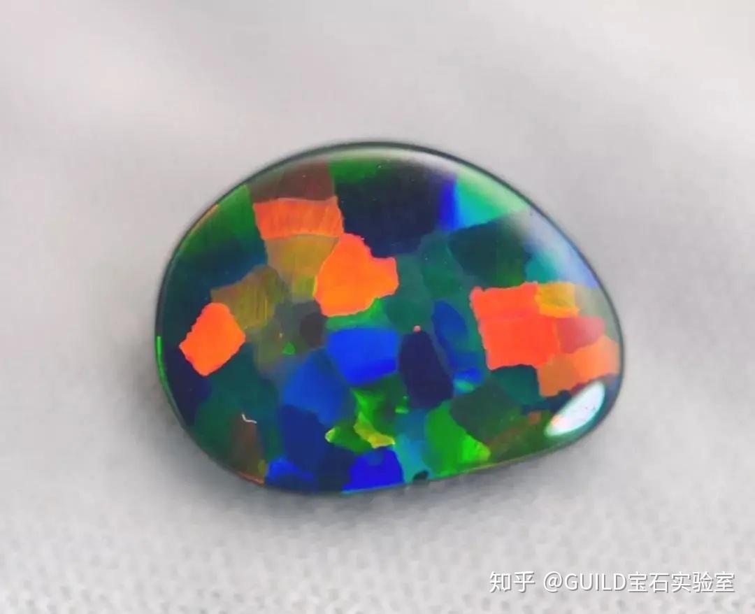 光与宝石的奇妙邂逅——欧泊 - 知乎