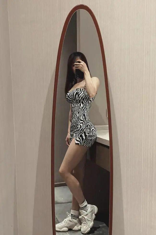 体重54kg，体脂率16%……这身材也太哇塞了 - 知乎