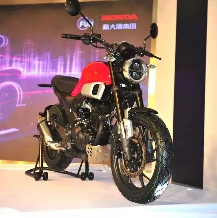 新本CBF190TR正式亮相，售价或将高于17380元！ - 知乎