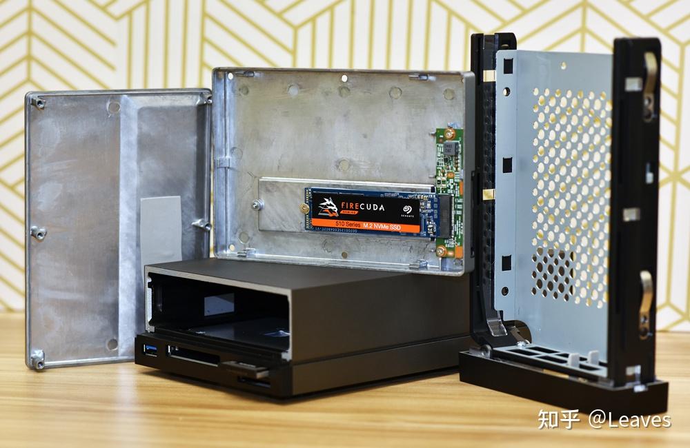 【Teardown】未曾揭示的 雷电3 转 U.2 盘座？ LaCie 1big Dock - 知乎
