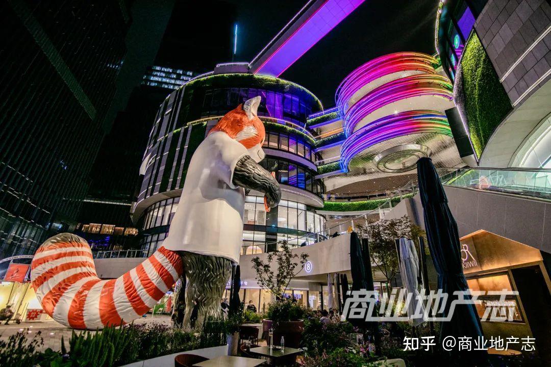 CRR百图斩 | 充满记忆点的成都招商大魔方 - 知乎