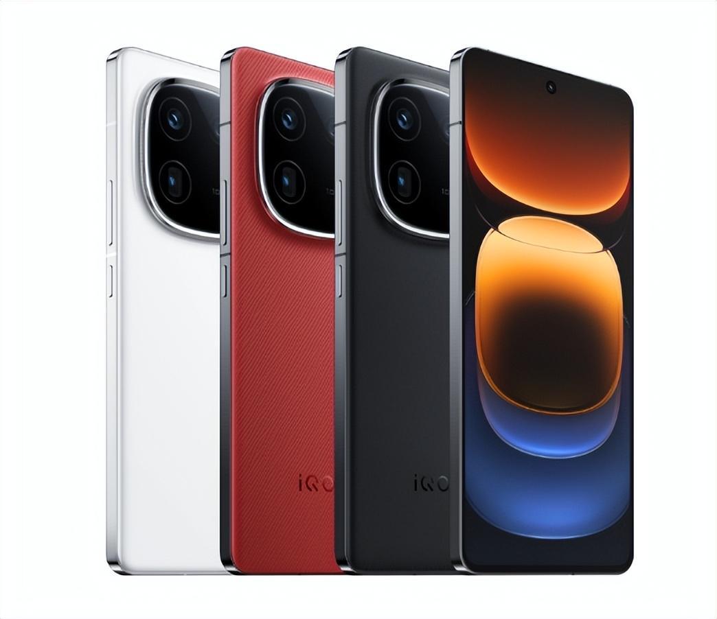 3999起反向升级？iQOO12和iQOO 12 Pro有什么区别？配置对比