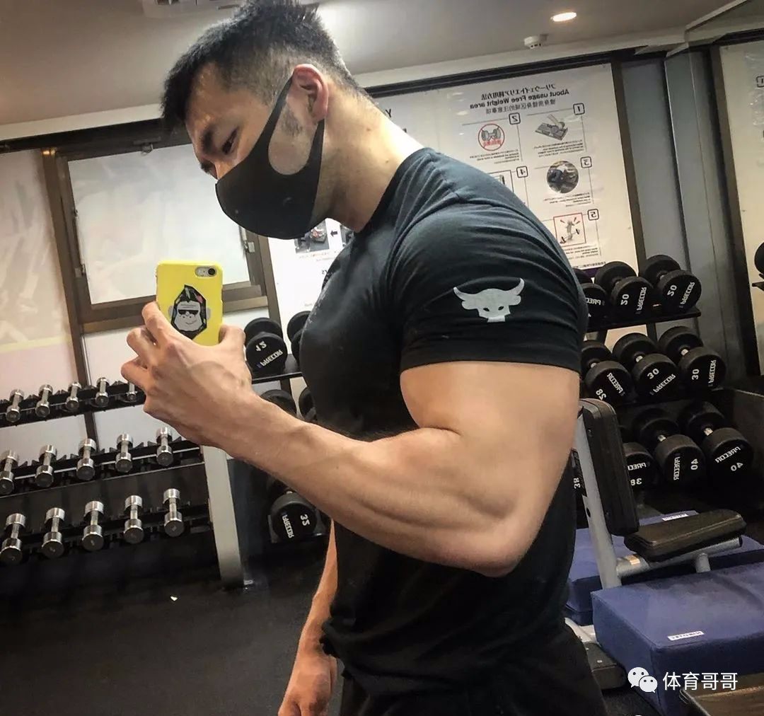 181cm日本肌肉黑皮硬汉,鸡笼关不住了 知乎