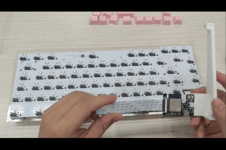 ESP-KeyBoard：基于 ESP32-S3 的三模客制化机械键盘 - 知乎