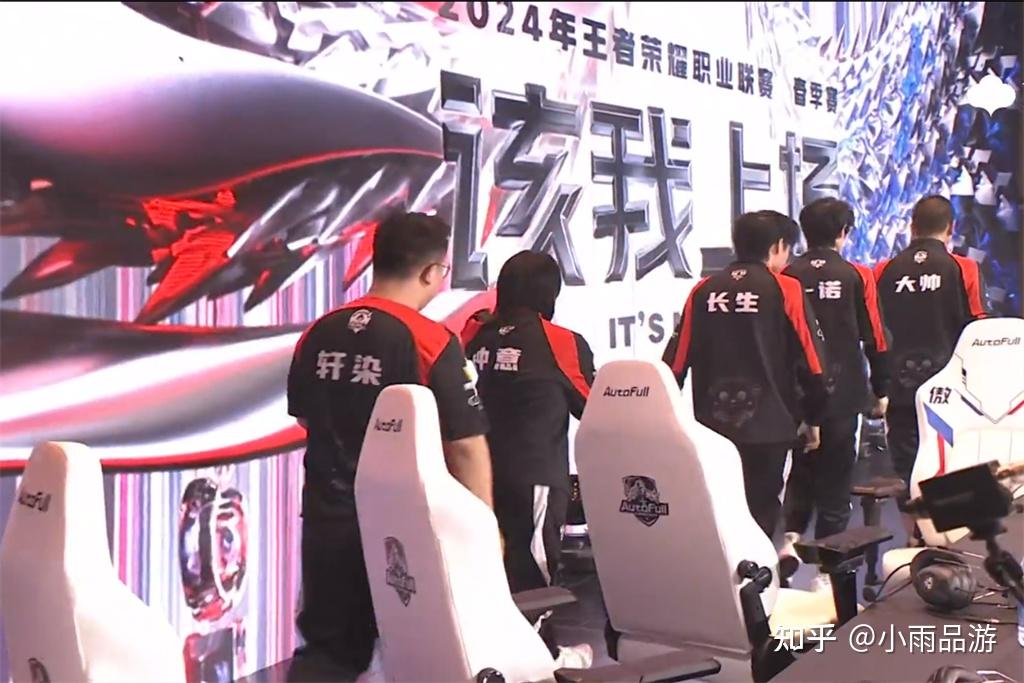 AG3比1逆转狼队，拿到S组开门红，轩染两局MVP - 知乎